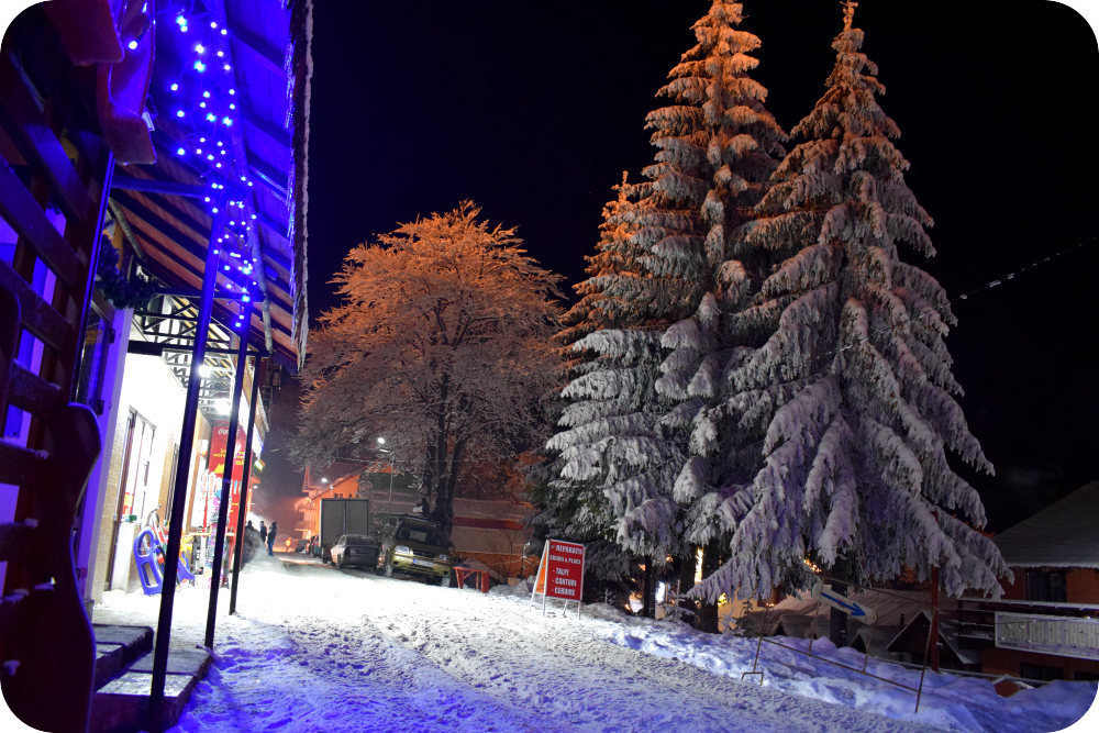 Schi la Straja si pe zi si pe nocturna - Daniel Botea